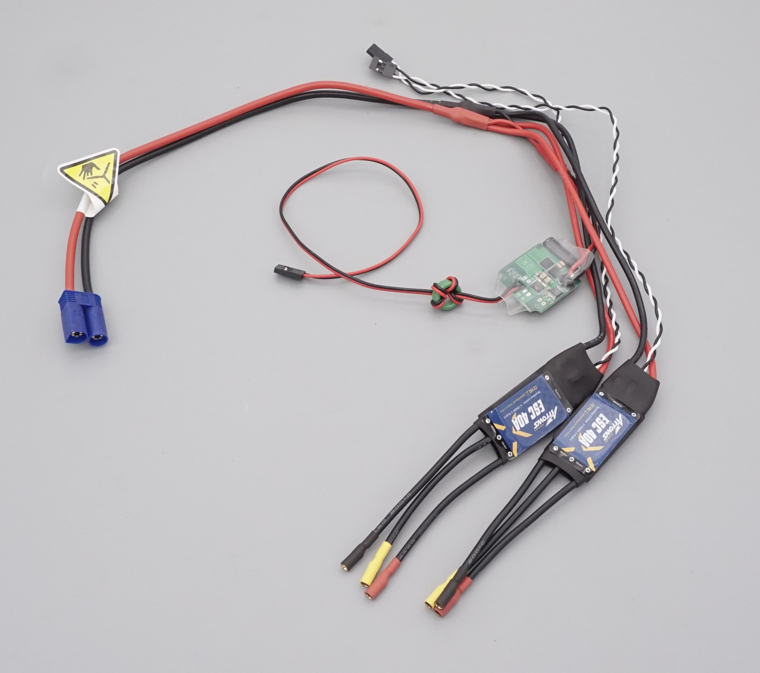 Arrows Twin 40A Brushless ESC With 5A UBEC