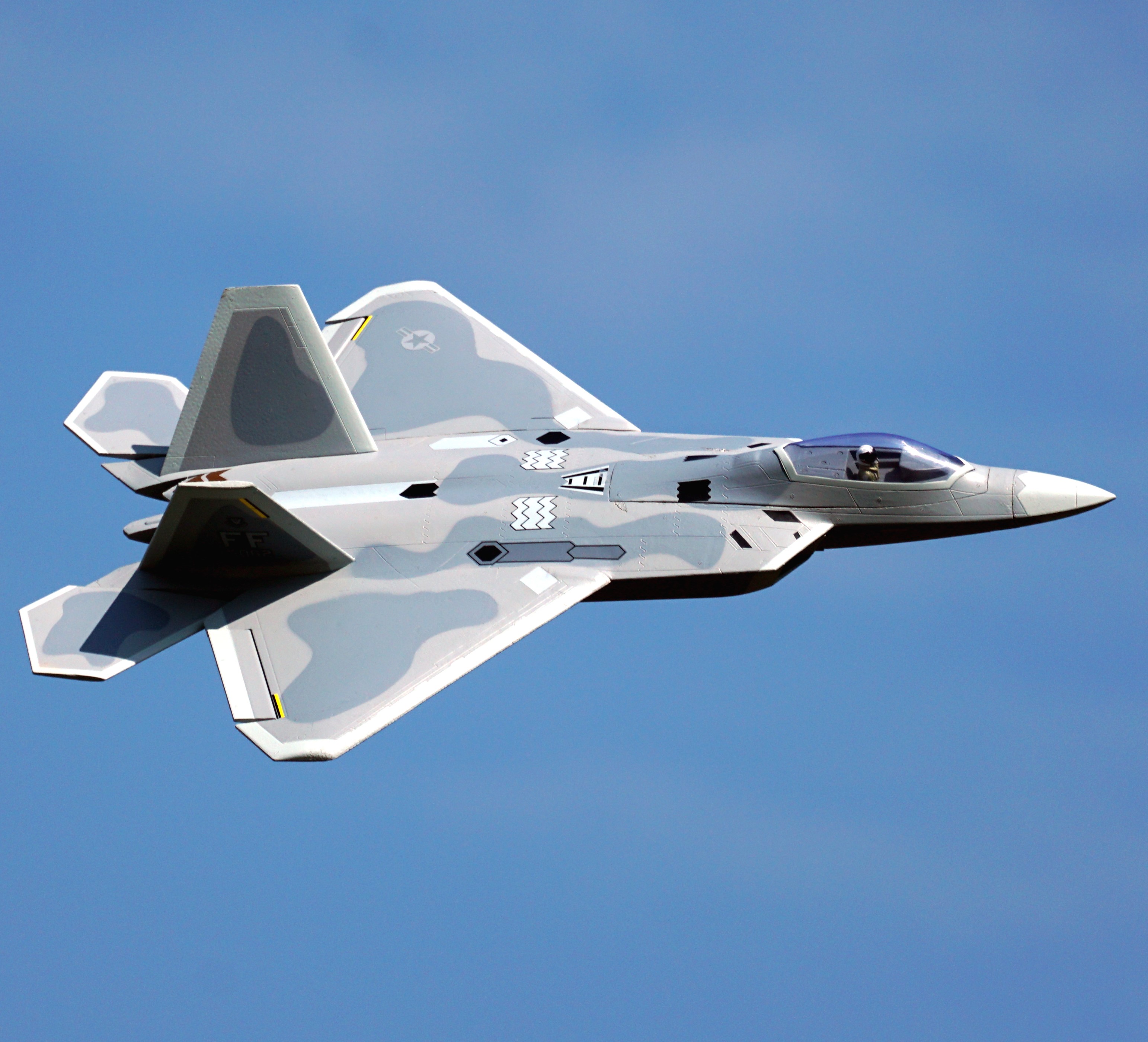 Xfly-Model F-22 Raptor Twin 40mm EDF Jet PNP Version