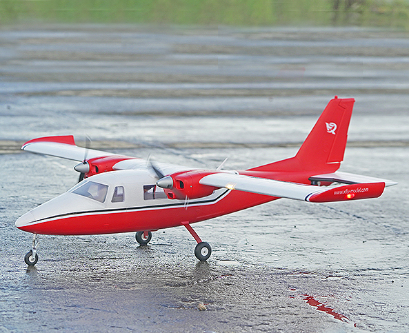 Xfly-Model 1.4M Twin Nova PNP Version