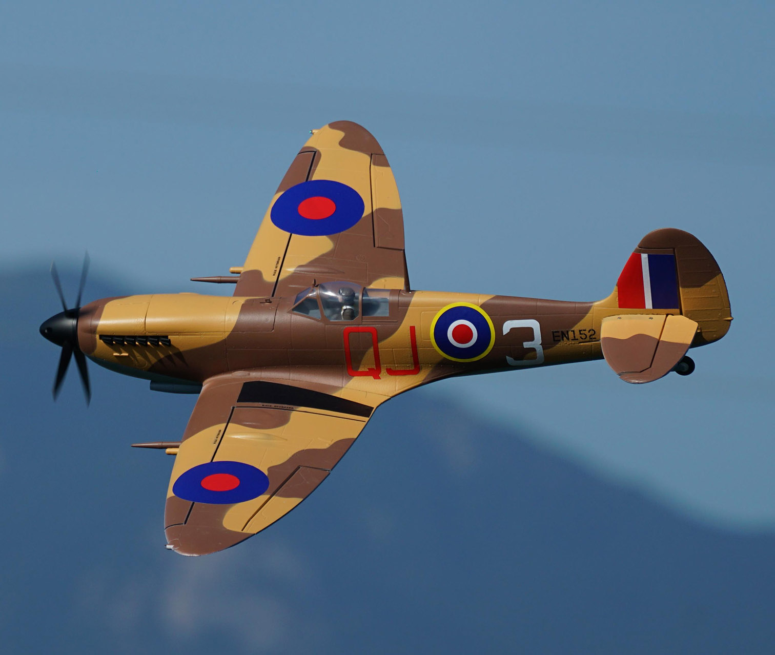 Xfly-Model 1.2M Spitfire Mk.IX Brown PNP Version